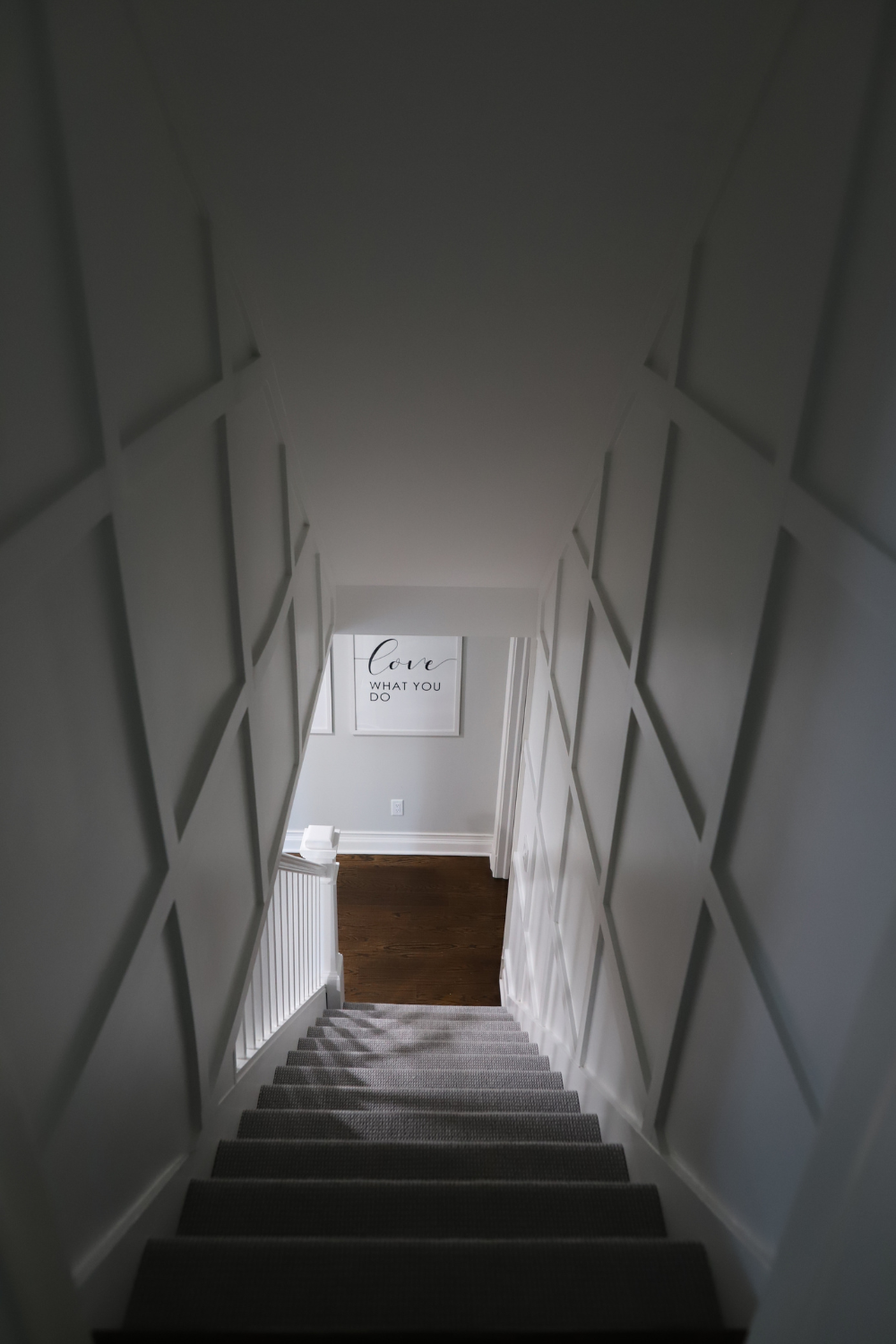 How To Build A Board And Batten Staircase DIY - Sara Lee Simplicity