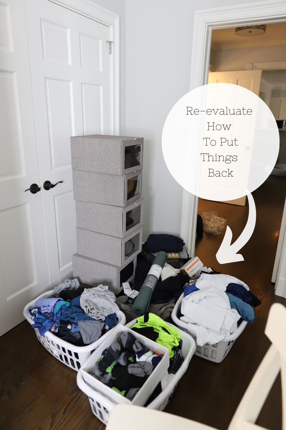 The Absolute Best Way To Organize Clothes In A Closet - Sara Lee Simplicity